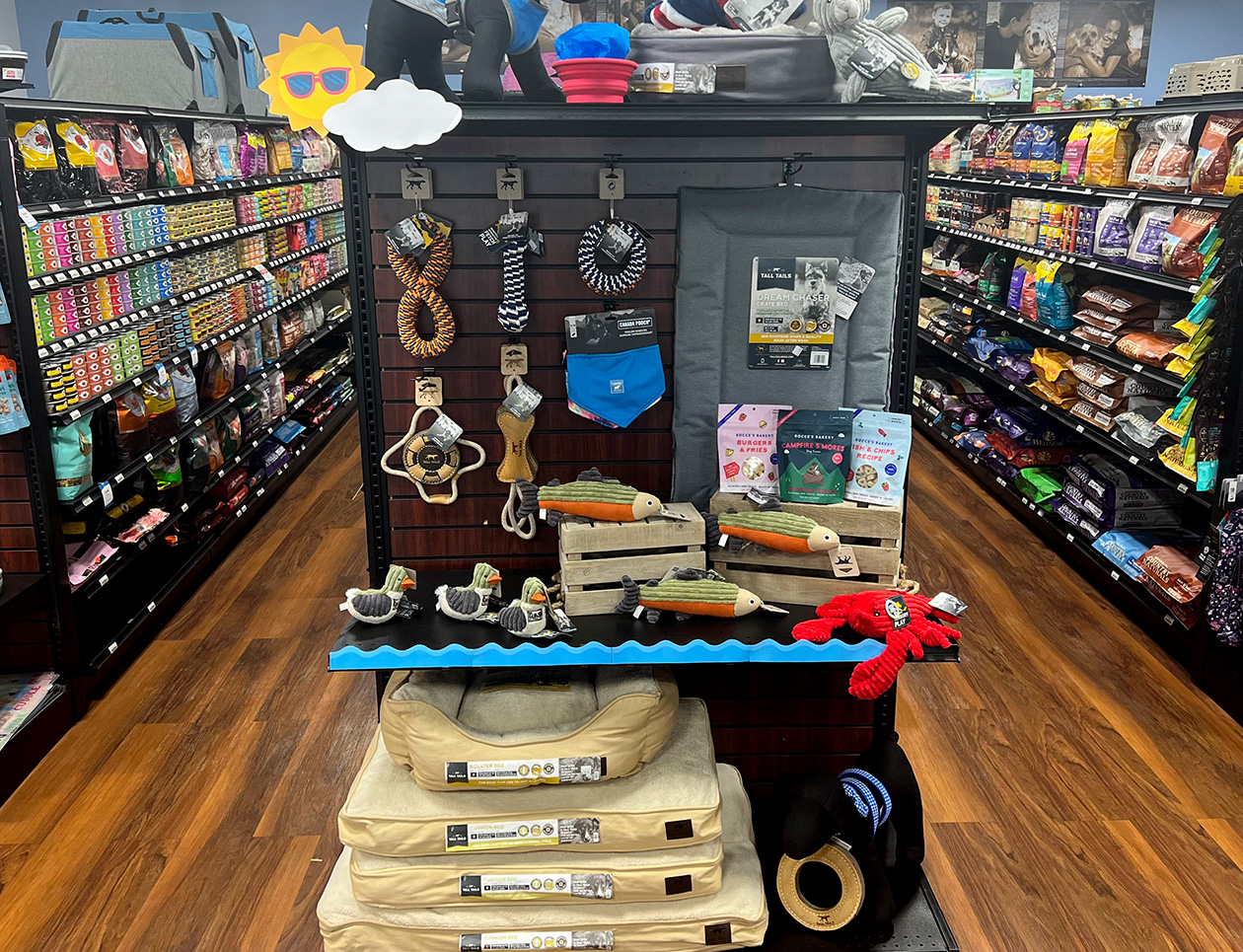 Boost Summer Sales with Seasonal Must-Haves & Eye-Catching Displays